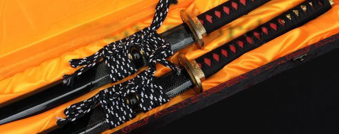 Daishō: The Traditional Pair of Two Swords | Japanese Symbol