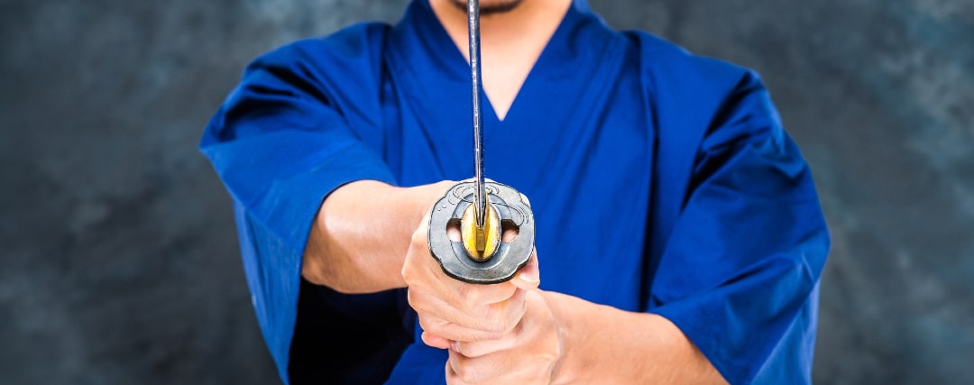 How to Grip a Katana? Complete Guide